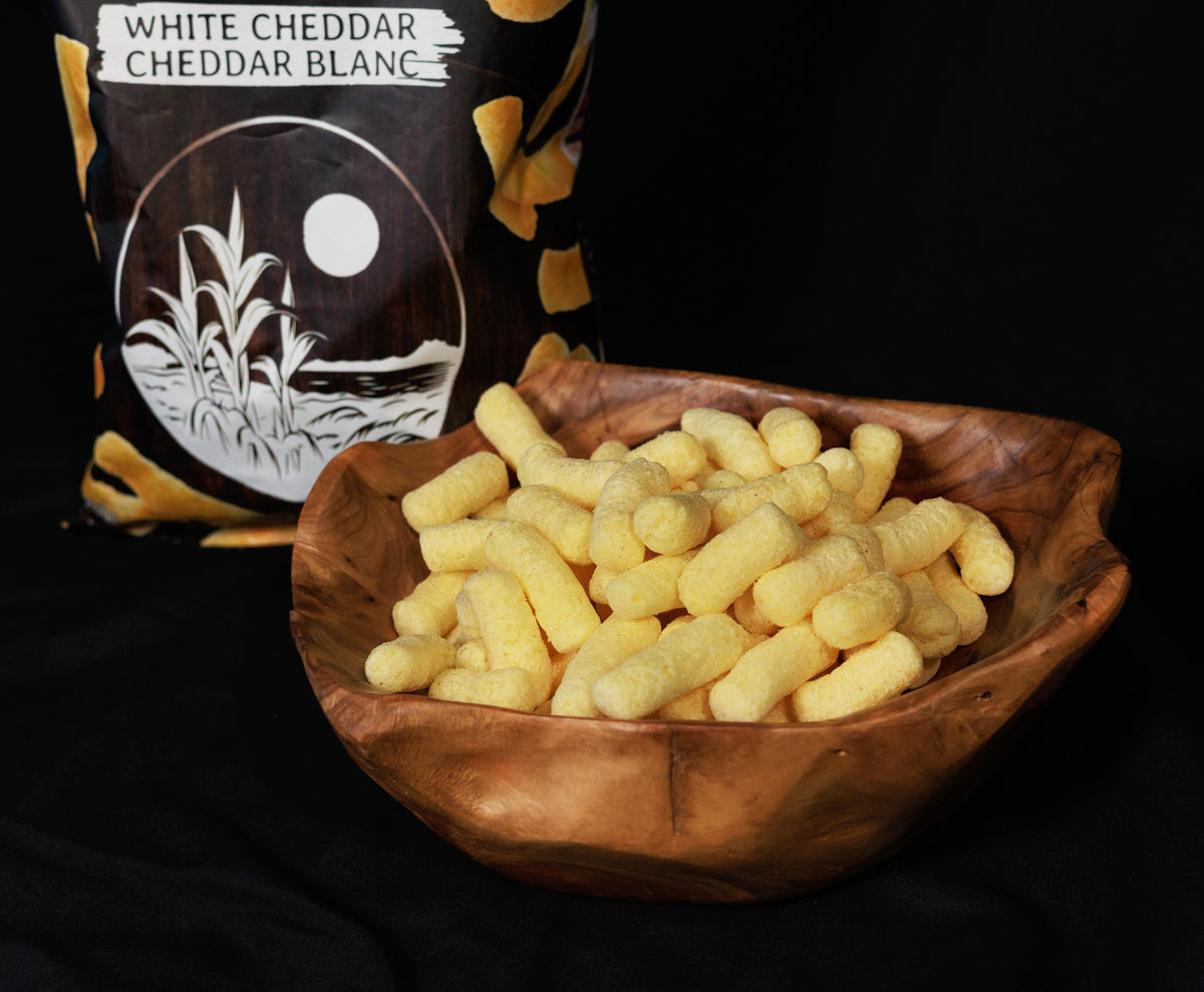 Farmer's Gold Corn Snack White Cheddar 12/200g · Avid Gourmet